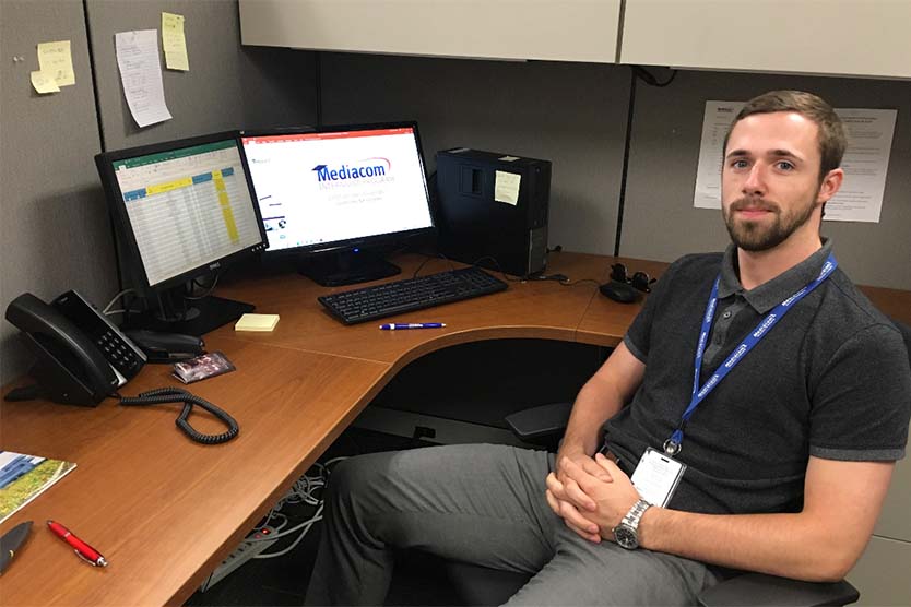 How a priceless, non-paying internship works | Augustana College